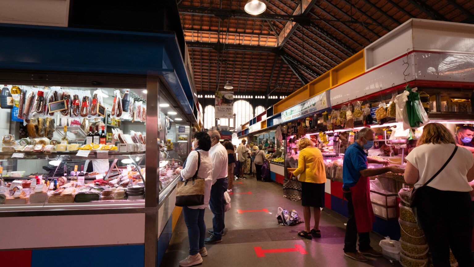 Malaga Travel Guide and Travel Tips - Martijn Around The World